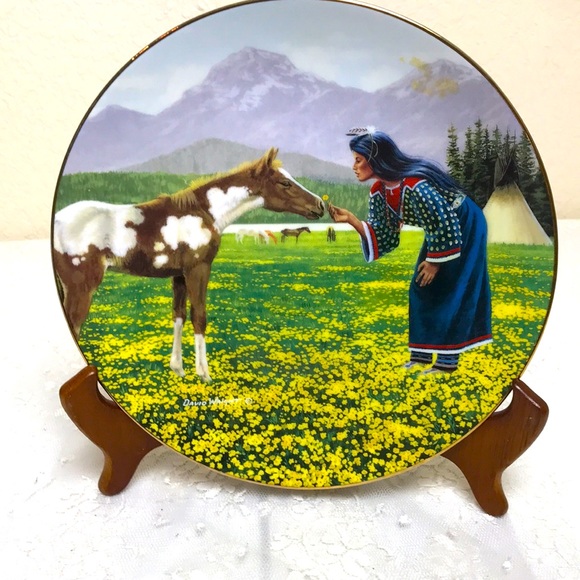 Hamilton Collection | Accents | 993 Hamilton Collection Gentle Beauty ...